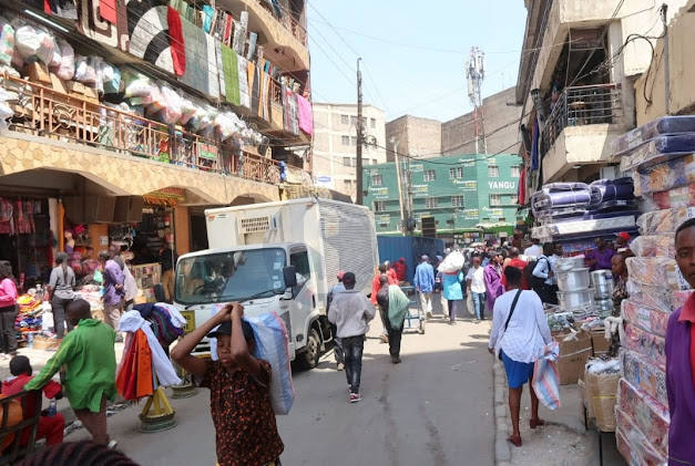 KAMUKUNJI Market Shopping GUIDE -- Kamukunji in NAIROBI CBD